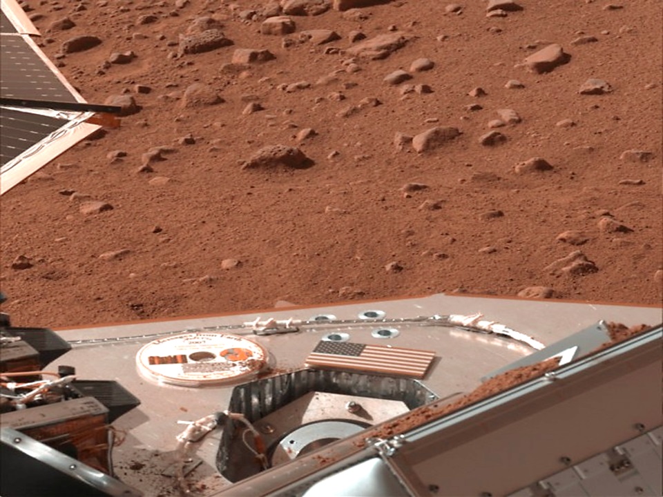 DAY 16: Visions of Mars – Robinson Family Aerospace Mission